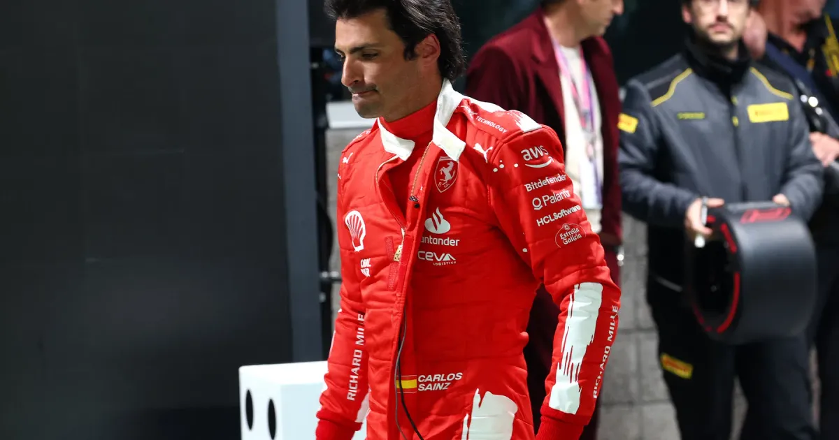 Sainz over stemming : 'Natuurlijk willen zij dat ik een penalty krijg'