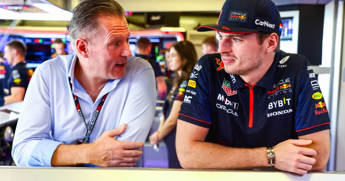 Jos Verstappen openhartig over Max: ‘Zoiets leer je niet, dat zit in zijn karakter’