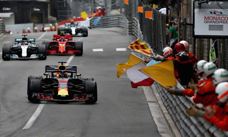 Dit schreef de internationale pers over de inhaalrace van Verstappen in Monaco!