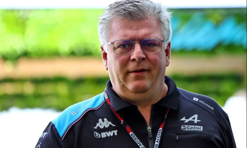 Turmoil in France: 'Alpine considers new team boss'