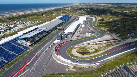 Van Overdijk slaat voetbalclubs af en wordt mede-eigenaar Circuit Zandvoort