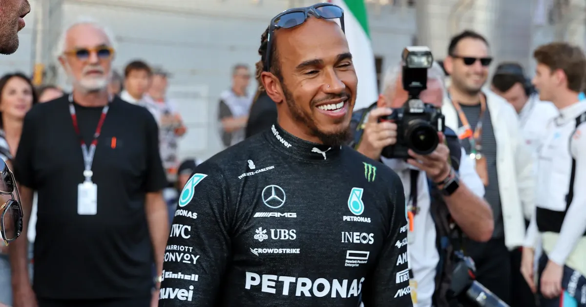 Hamilton satisfied: 'I still love racing'