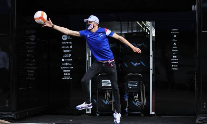 F1 drivers play football against team of celebrities in Monaco