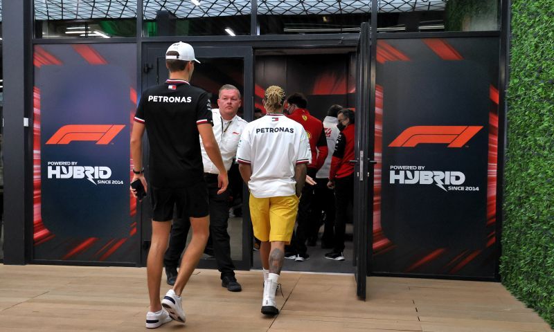 F1 drivers release statement: 'Difficult to keep focus'