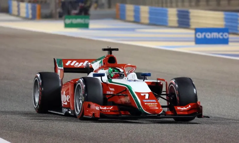 Vesti keeps head cool in Saudi Arabia and wins the F2 race in Jeddah