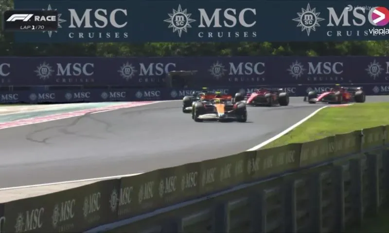 Verstappen grabs lead in Turn 1: Red Bull driver bests Hamilton