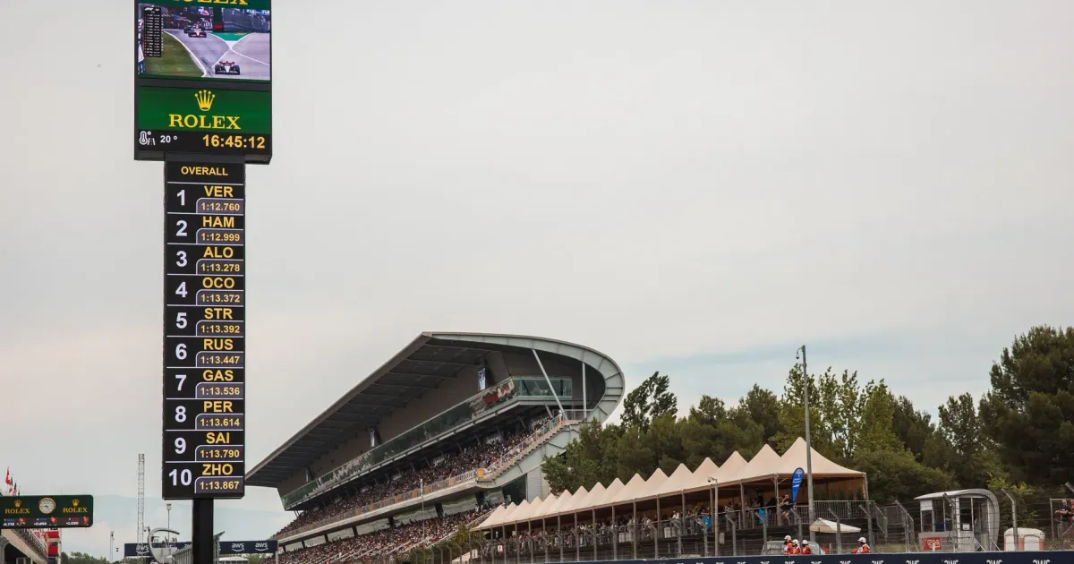 Teammanager omgekomen bij ongeluk in paddock Barcelona