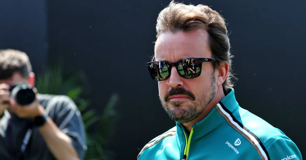 Alonso announces deadline for his decision to race in 2027 or not