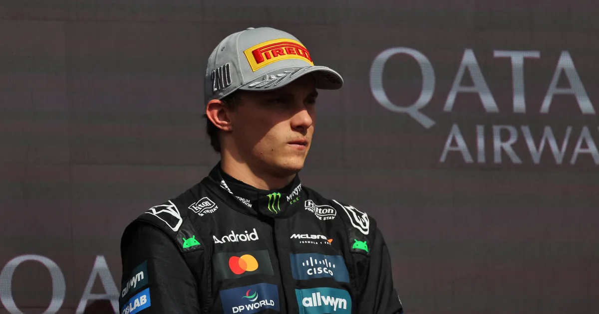 Brundle spreekt schande van 'brutaal' verzoek Piastri na incident met Verstappen