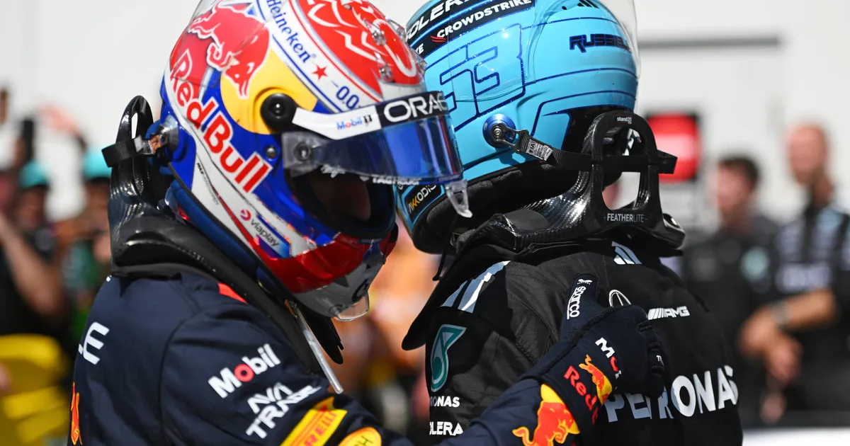 Russell lijnrecht tegenover Verstappen: 'Dat is gewoon heel dom'