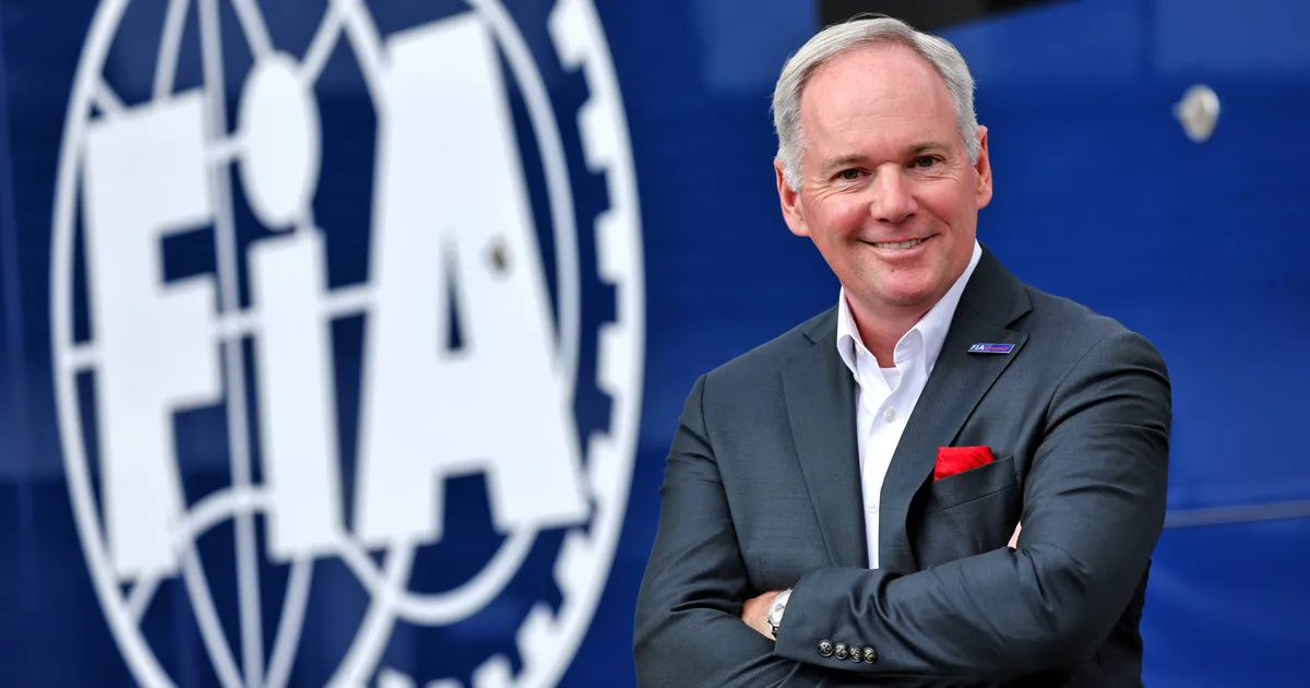 FIA-president Mohammed Ben Sulayem uitgedaagd: zo wil Tim Mayer de ...