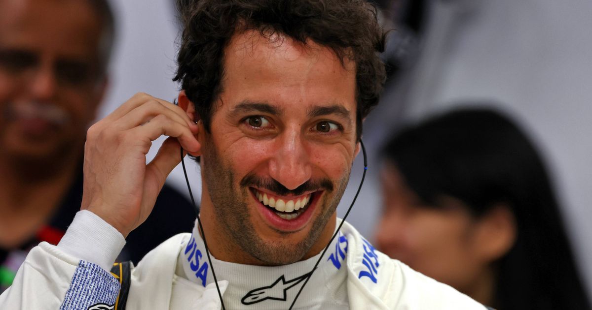 Daniel Ricciardo leaves door open to racing return