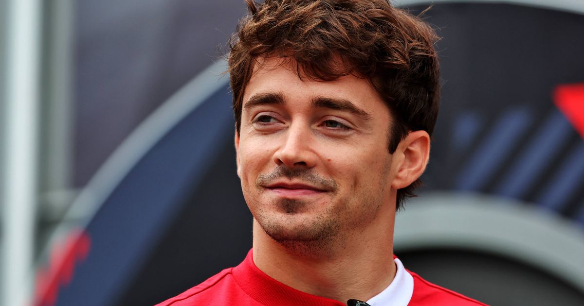 Charles Leclerc weg bij Ferrari? Dit is er écht aan de hand!