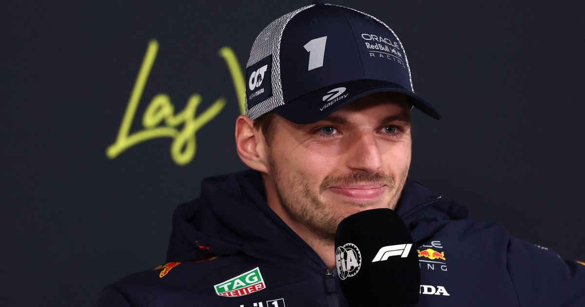 Verstappen fires 'that's not how I operate' reply to Piastri's 'bizarre ...