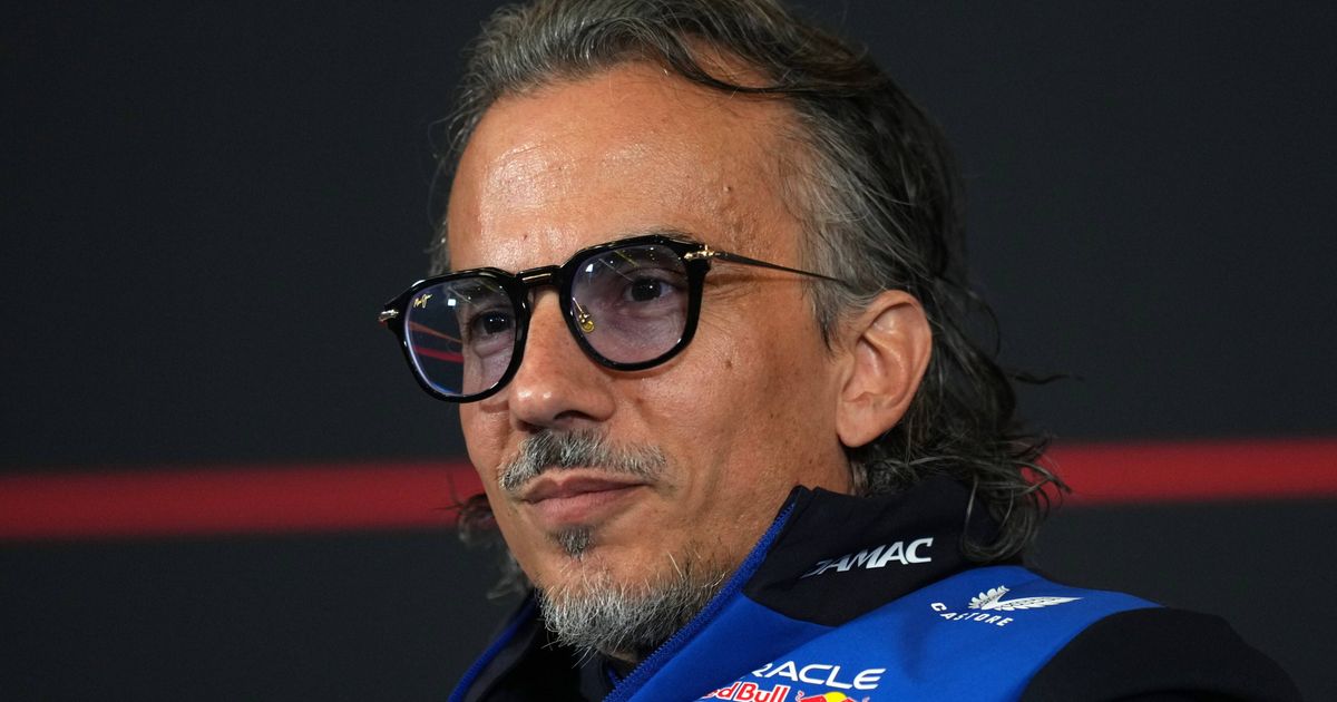 F1 COSMOS | レッドブル、‘彼の役割ではない’発言でメキエス批判が高まる