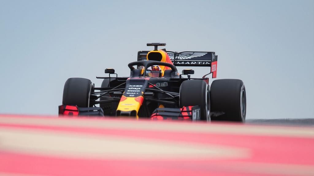 GRANDPRIX247 | Bahrain F1 Test: Verstappen pips Schumacher