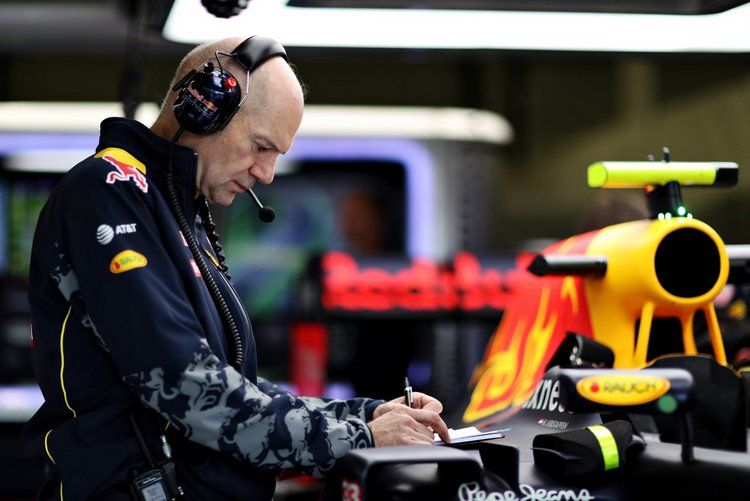 GRANDPRIX247 | Horner: Adrian has been working night and day