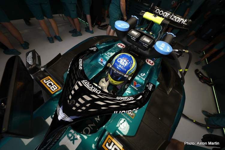 GRANDPRIX247 | Alonso: We have to respect McLaren's performance