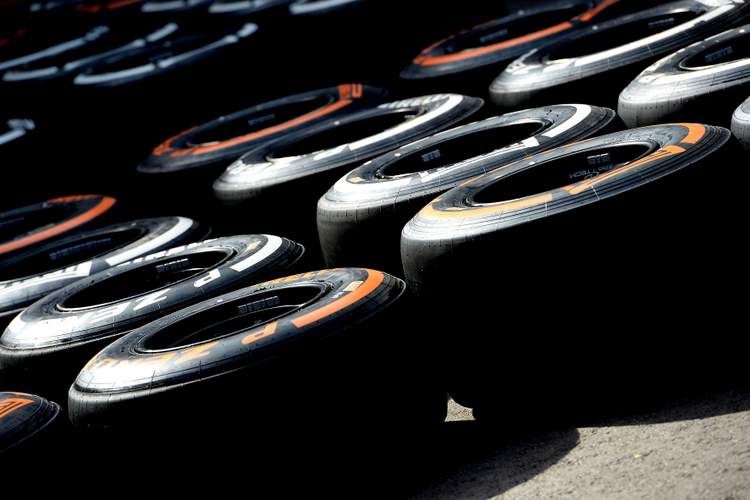 GRANDPRIX247 | Pirelli announce tyres for Silverstone, Hungaroring, Spa ...