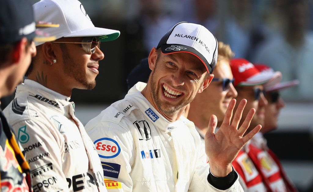 GRANDPRIX247 | Brown: We have different options for Alonso substitute