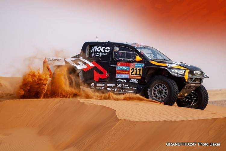 GRANDPRIX247 | Dakar 2025: Lategan wins stage eight, extends lead