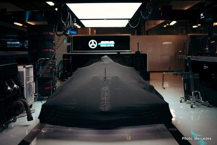 GRANDPRIX247 | Wolff: W15 feels like a car for first time in two years