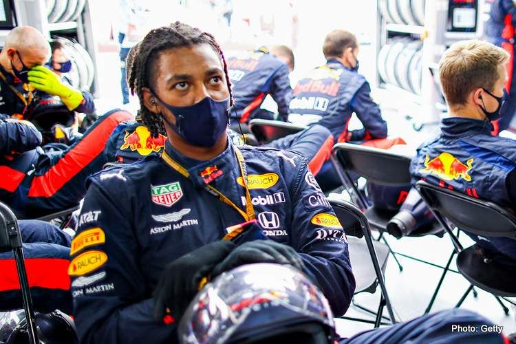 GRANDPRIX247 | Horner: Zero points is incredibly unfortunate