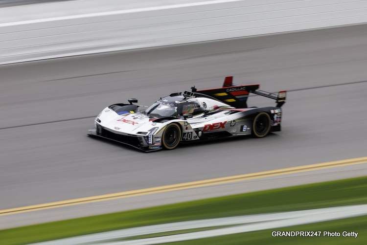 GRANDPRIX247 | Rolex 24: Six-car crash puts Kobayashi out of the race