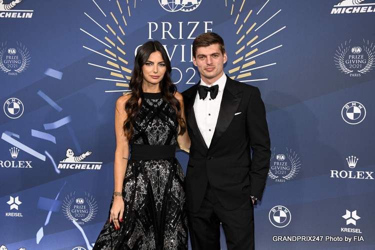 GRANDPRIX247 | Why is Verstappen's partner Kelly Piquet target of ...