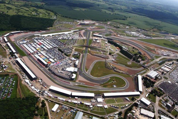 GRANDPRIX247 | Zak Brown: Liberty should buy Silverstone
