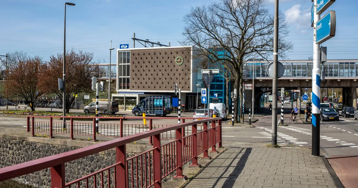 Tiener (16) uit Halfweg beroofd op station Heemstede-Aerdenhout