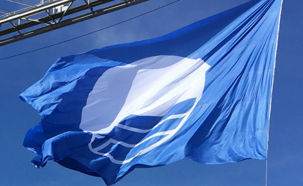 Strand Heemskerk krijgt Blauwe Vlag 2025
