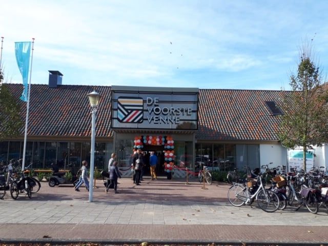 HIER. gaat keihard van start