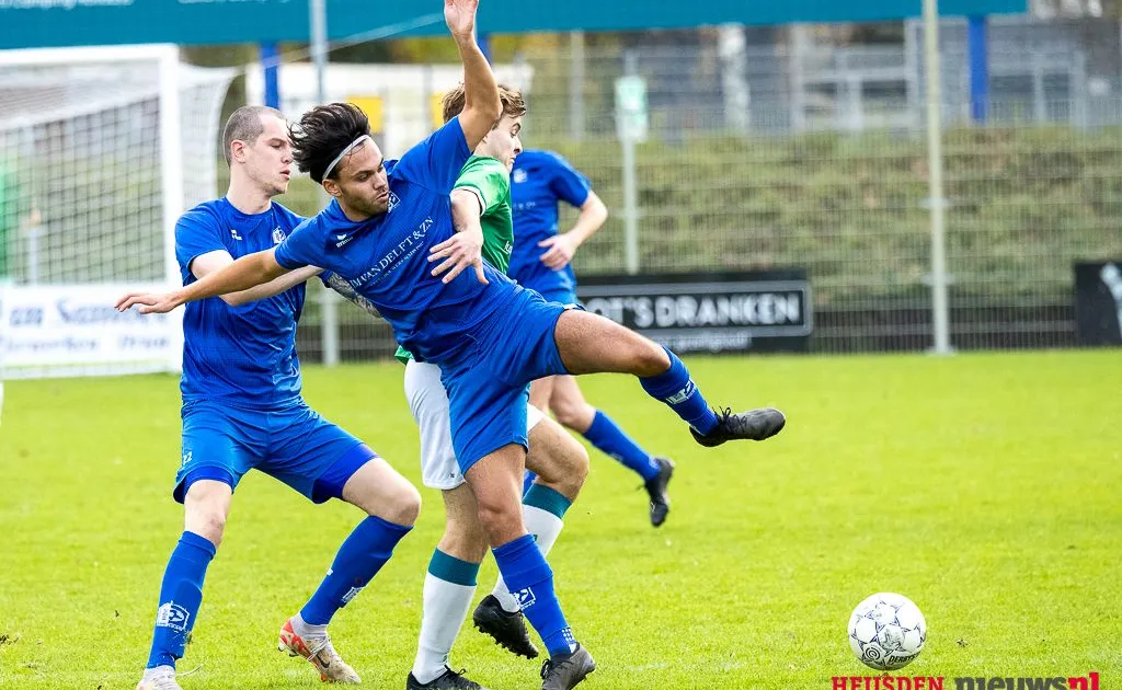 RKDVC wint in doelpuntrijk duel bij ZIGO (3-4)