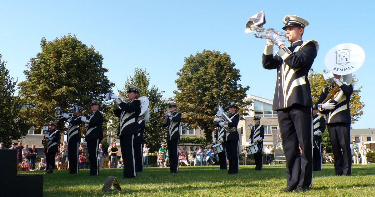 'Drumfanfare' wordt 'Show- en Marchingband ESKA Bemmel'