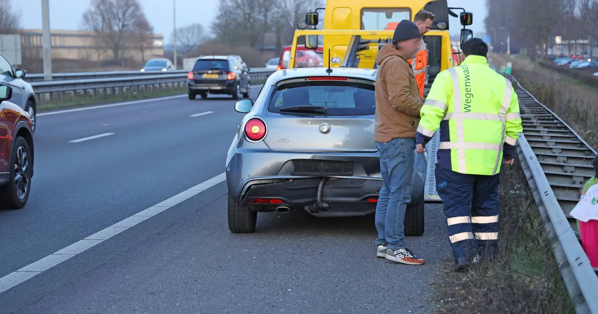 Kop-staartbotsing op A59 bij Waalwijk zorgt voor file richting Drunen