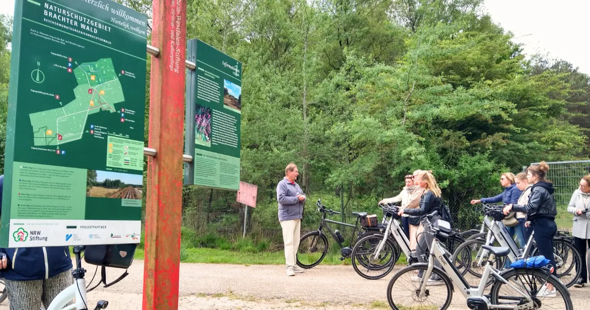 VVV Hart van Limburg Fietstocht naar voormalig munitiedepot Brachterwald