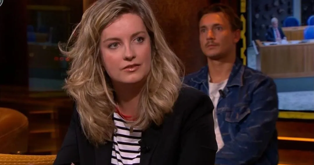 Blonde Merel Ek is brutale verrassing bij Vandaag Inside