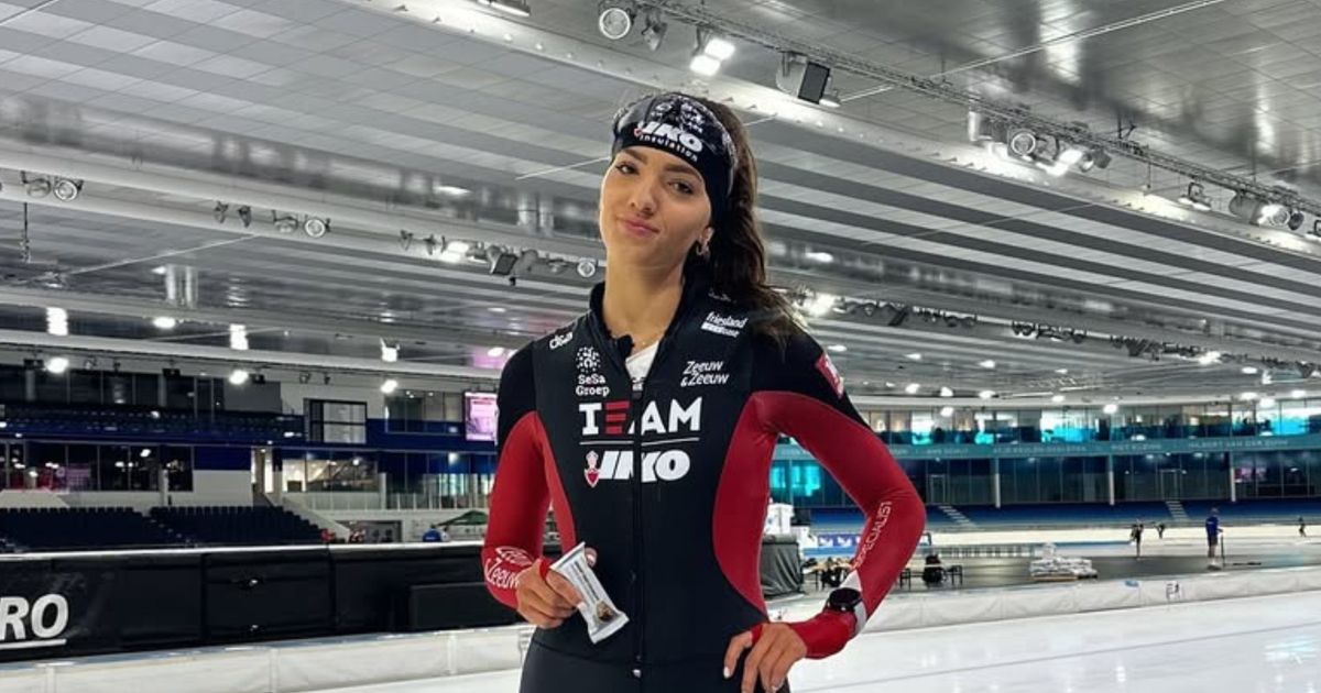 Schaatsster Pien Hersman schudt op en neer tijdens uiterste inspanning ...