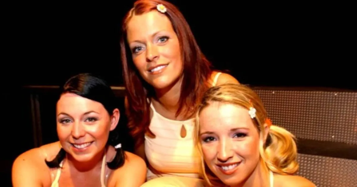 Langverwachte K3-reünie met Kathleen Aerts: bekijk hier haar mooiste foto's van toen en nu