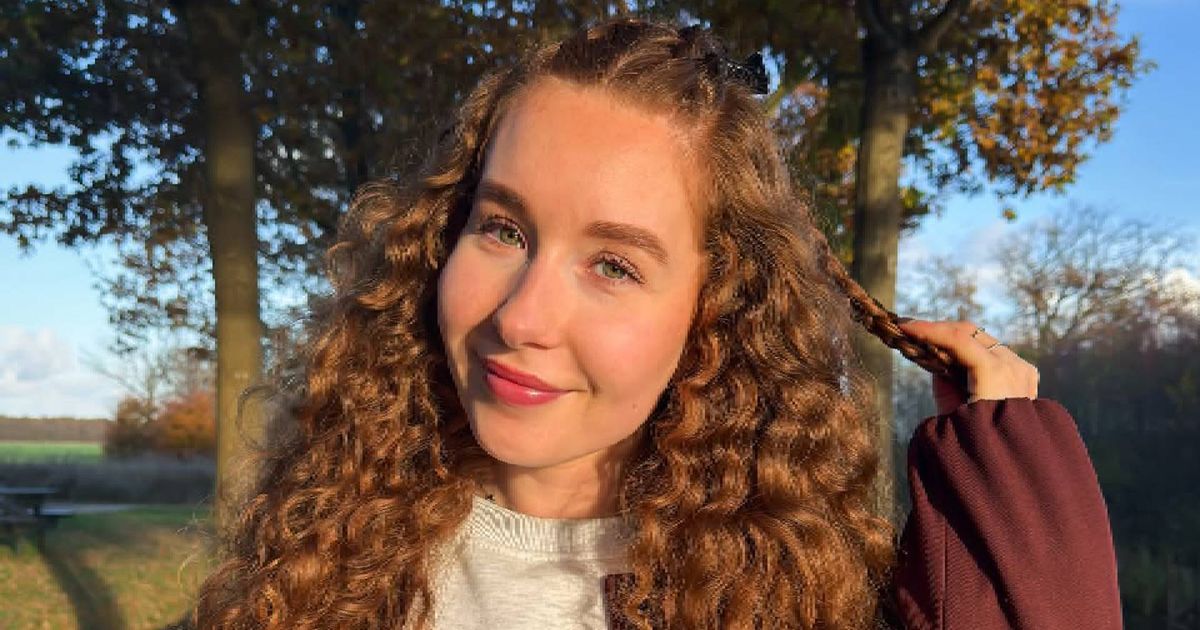 Michelle de Jong drinkt witte substantie na flinke inspanning op ...