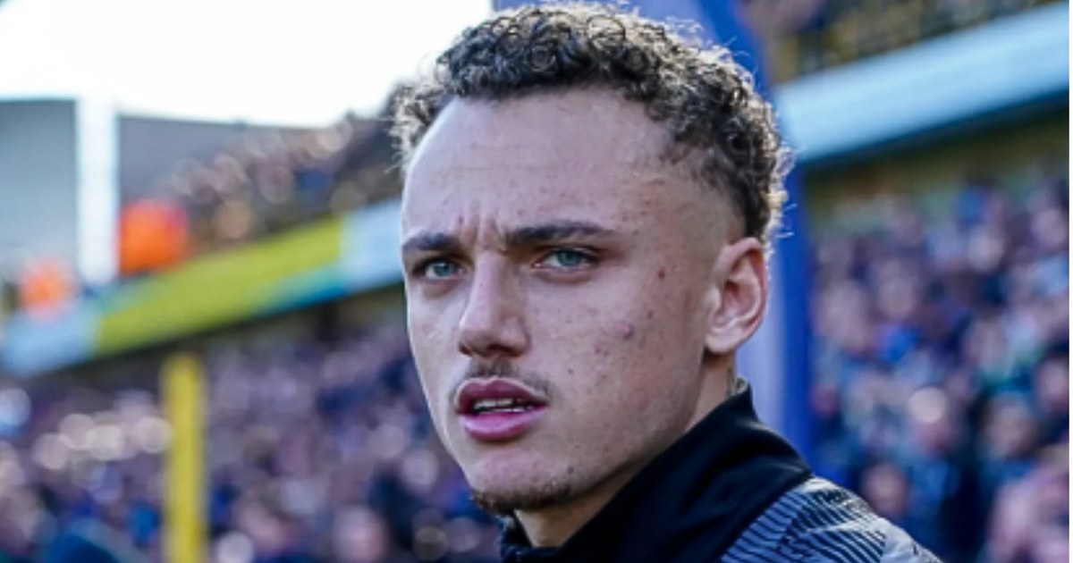 Geeft Noa Lang hier een signaal af qua clubvoorkeur? Memphis Depay ...