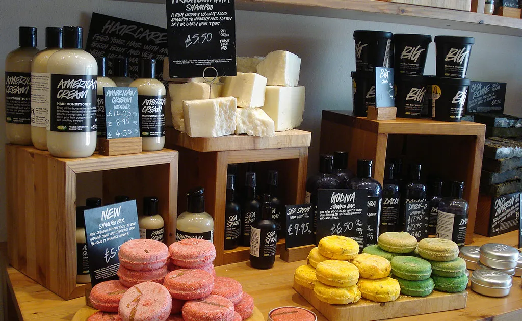 Lush opent enorme 'flagship store' in Amsterdam