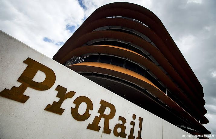 Arbeidsinspectie gaat handhaven bij ProRail om gebruik stenen