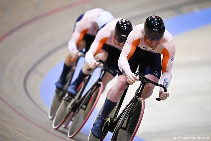 Baanwielrenners halen finale teamsprint in Nations Cup Caïro