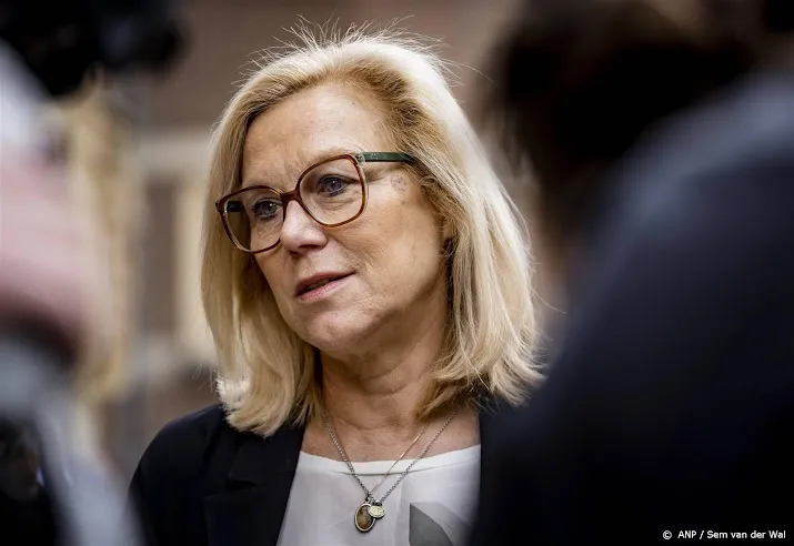 Kaag waarschuwt voor gevaren AI voor democratie: het beest groeit