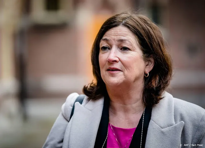 Kabinet komt met regeling voor zorgpersoneel met long Covid