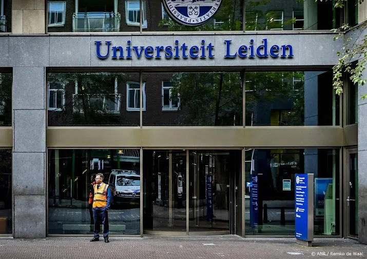Universiteiten gaan Engels beperken en Nederlands meer promoten