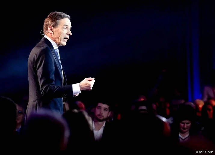 VVD-partijvoorzitter Wetzels: we hebben voor hetere vuren gestaan