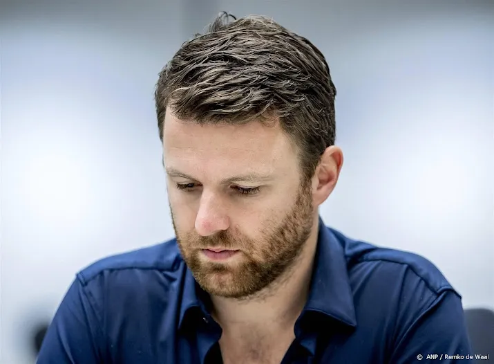 Zoon Peter R. de Vries: buitengewoon pijnlijk om te lezen